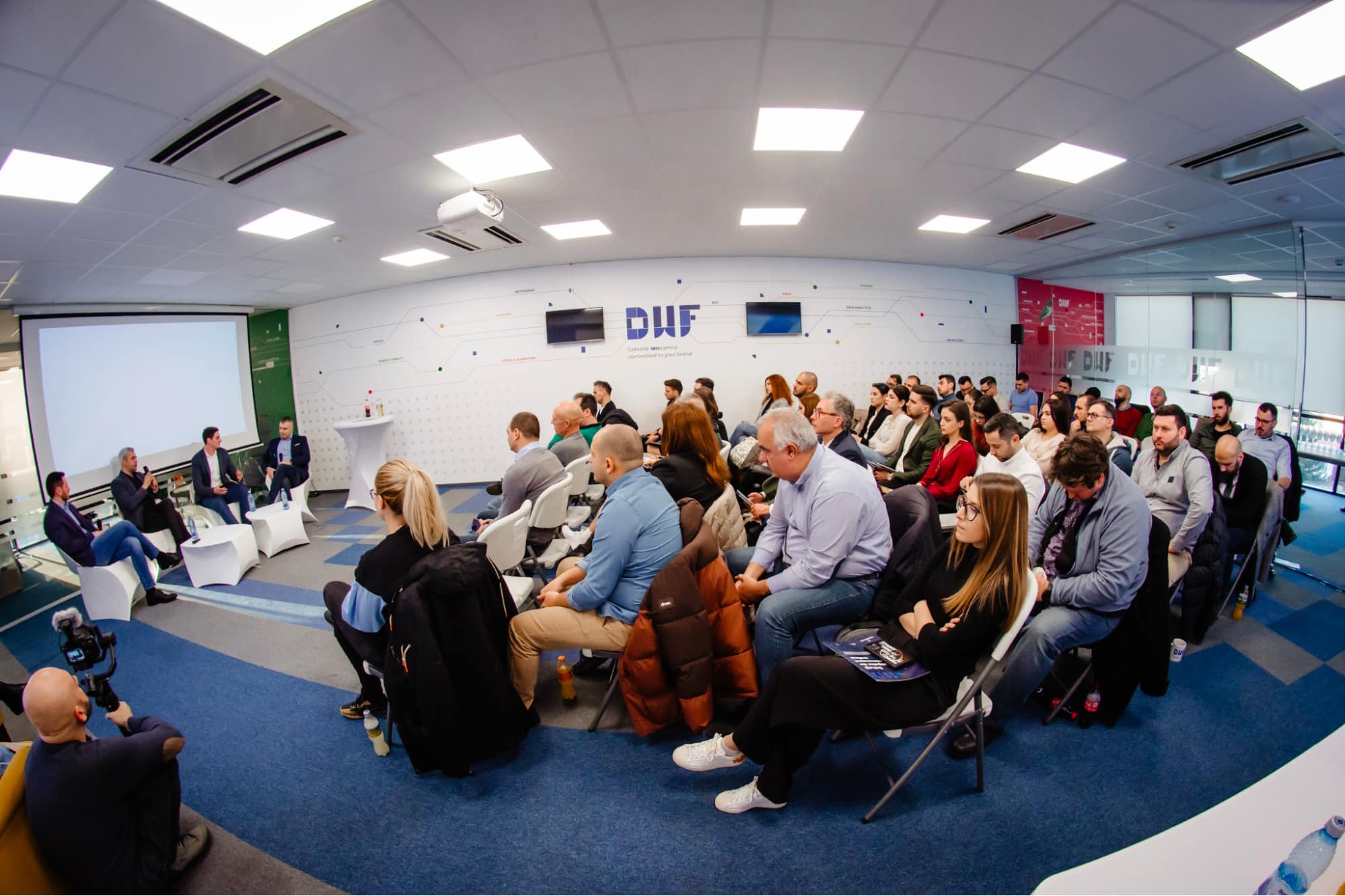 DWF Talks: Impactul AI & ChatGPT în Digital Marketing - DWF